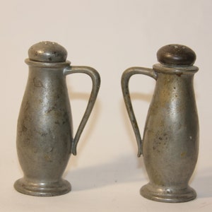 Vintage MAYFLOWER Pewter Salt Pepper Shaker Pair Set 3237 - Pewter ...