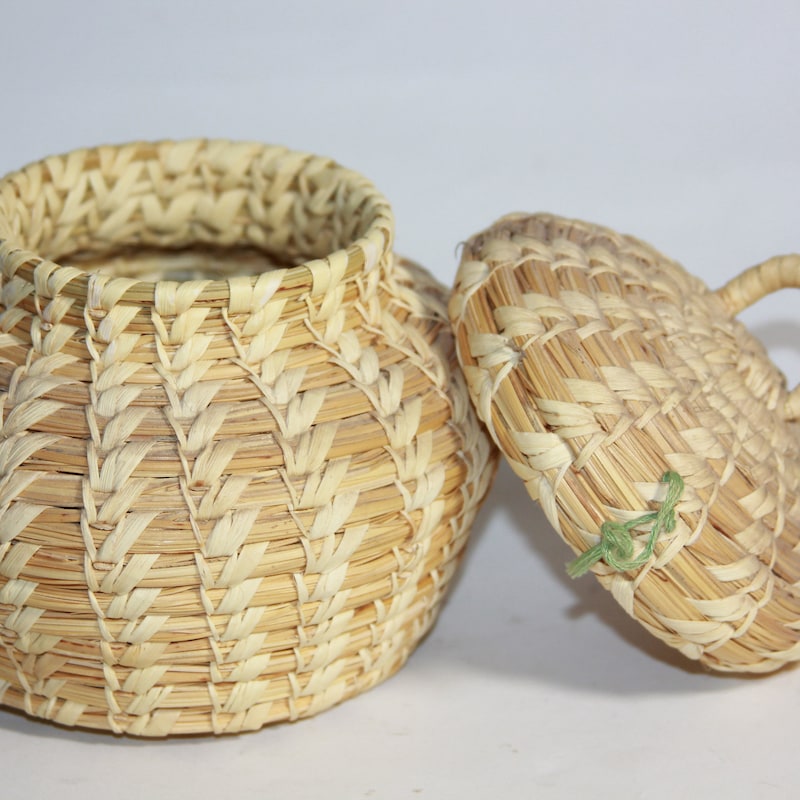 Small Basket With Lid - Etsy