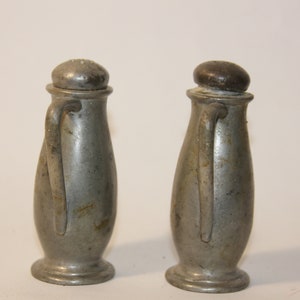 Vintage MAYFLOWER Pewter Salt Pepper Shaker Pair Set 3237 - Pewter ...