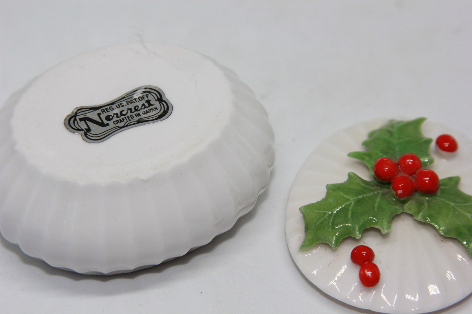 Vintage Norcrest Holly Trinket Box - Norcrest White Trinket Box With ...