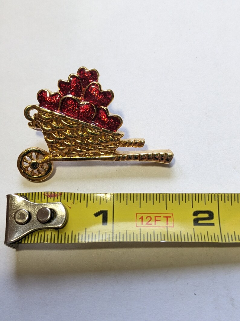 Vtg Avon Red Heart Cart Pin Brooch Enamel Heart Apple Cart Charm Gold ...