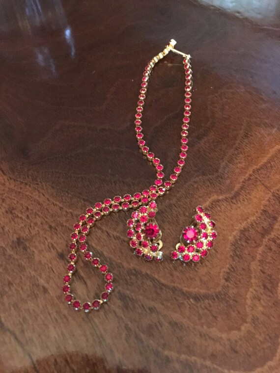 Vintage Red Rhinestone and gold Choker Necklace with … - Gem