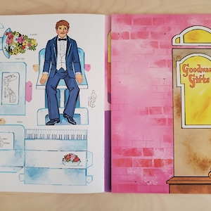 Rare NEW Barbie Paper Doll Pink & Pretty, Fold Out Playscene With Dolls ...