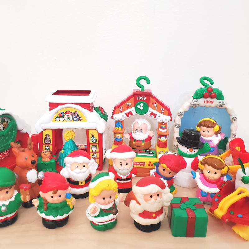 Little Figurine of People - Etsy