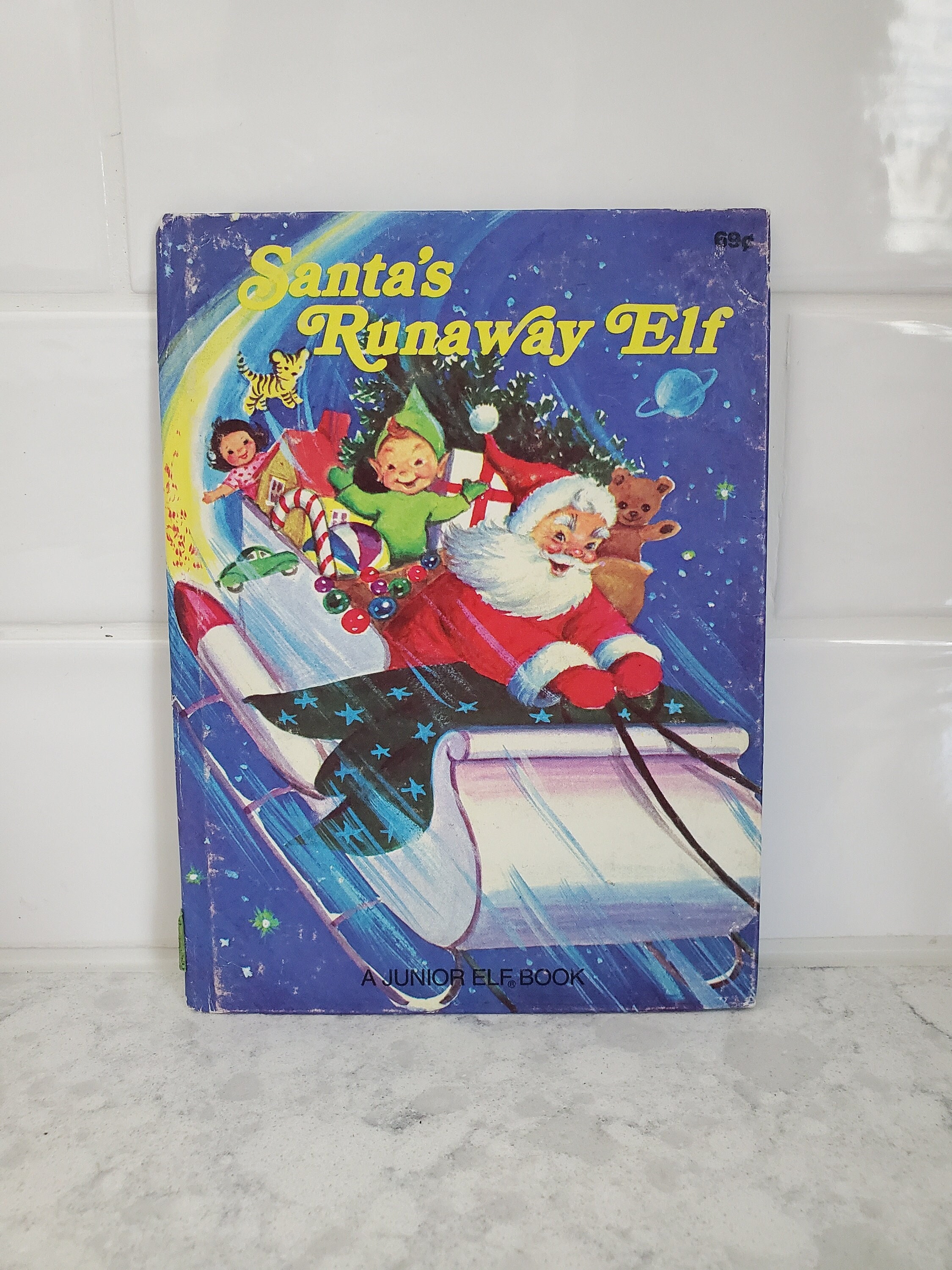 Santa's Runaway Elf, Rand Mcnally Junior Elf Book by Jean Lewis ...