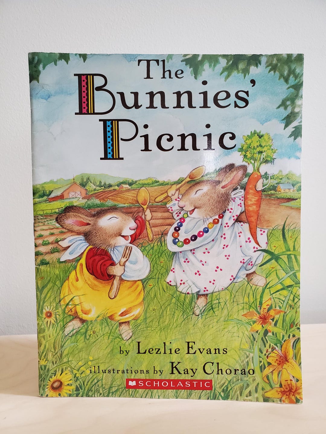 The Bunnies' Picnic Scholastic Easter Bunny Childrens Book- Paperback ...