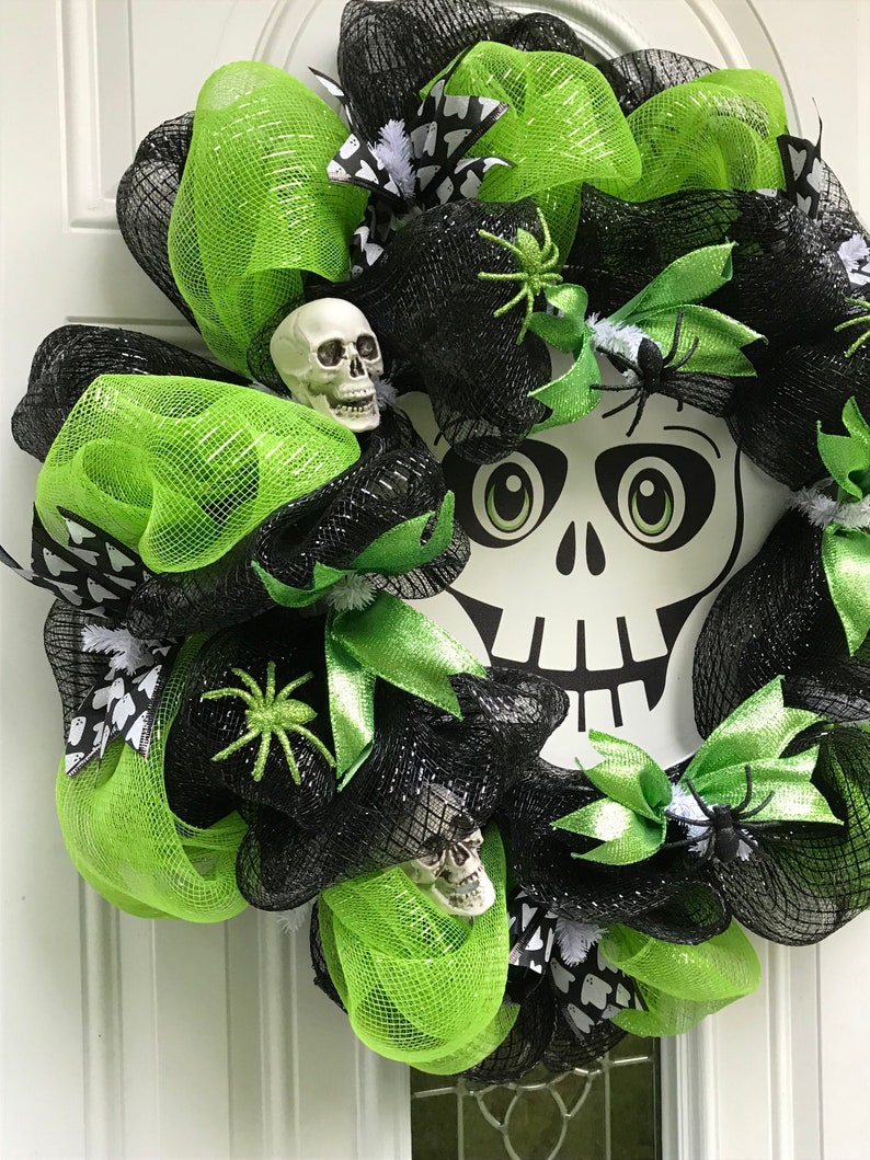 Deco Mesh Skeleton Wreath, Scary Wreath, Halloween Wreath for Front ...