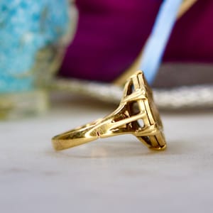 Six Point Star Ring in 9ct Gold - Etsy