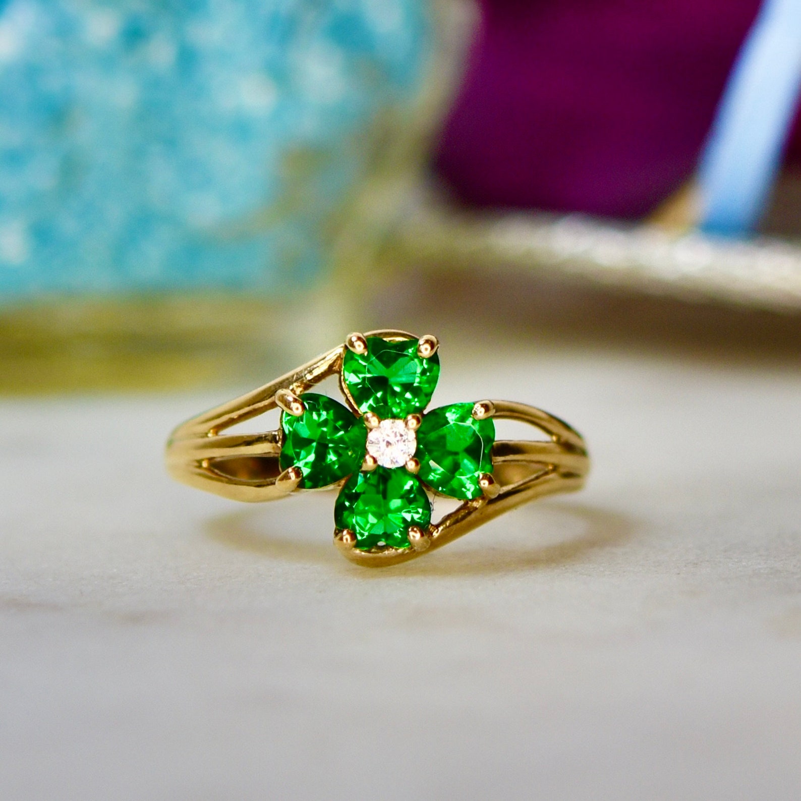 Pretty Heart Flower Ring in 9ct Gold - Etsy