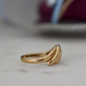 Wave Design Ring in 9ct Gold - Etsy UK