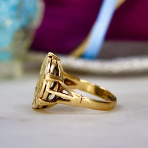 Six Point Star Ring in 9ct Gold - Etsy
