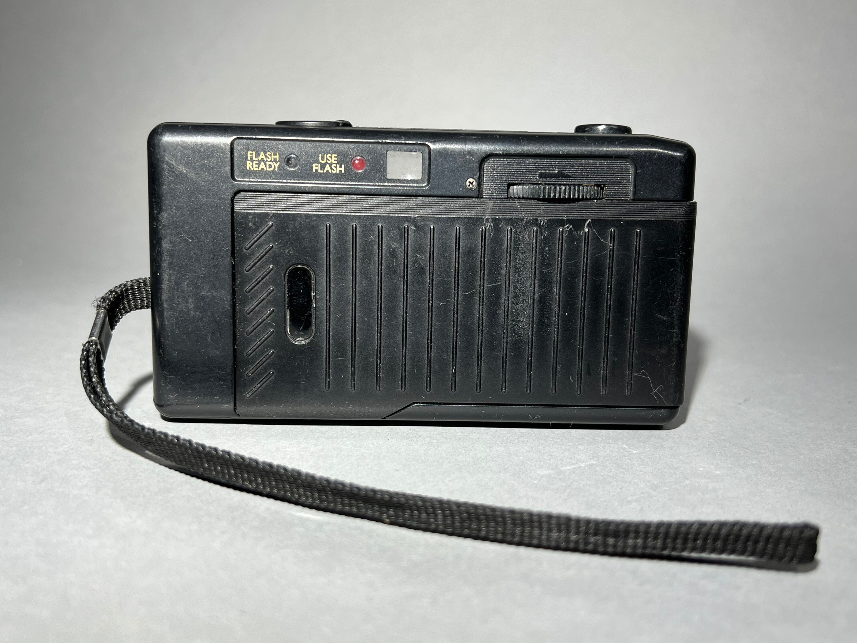 Unusual Miranda Solo Twin DX Compact 35mm Camera With FREE Roll of Film ...