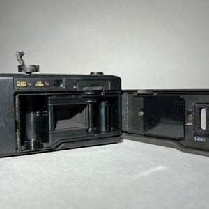 Unusual Miranda Solo Twin DX Compact 35mm Camera With FREE Roll of Film ...
