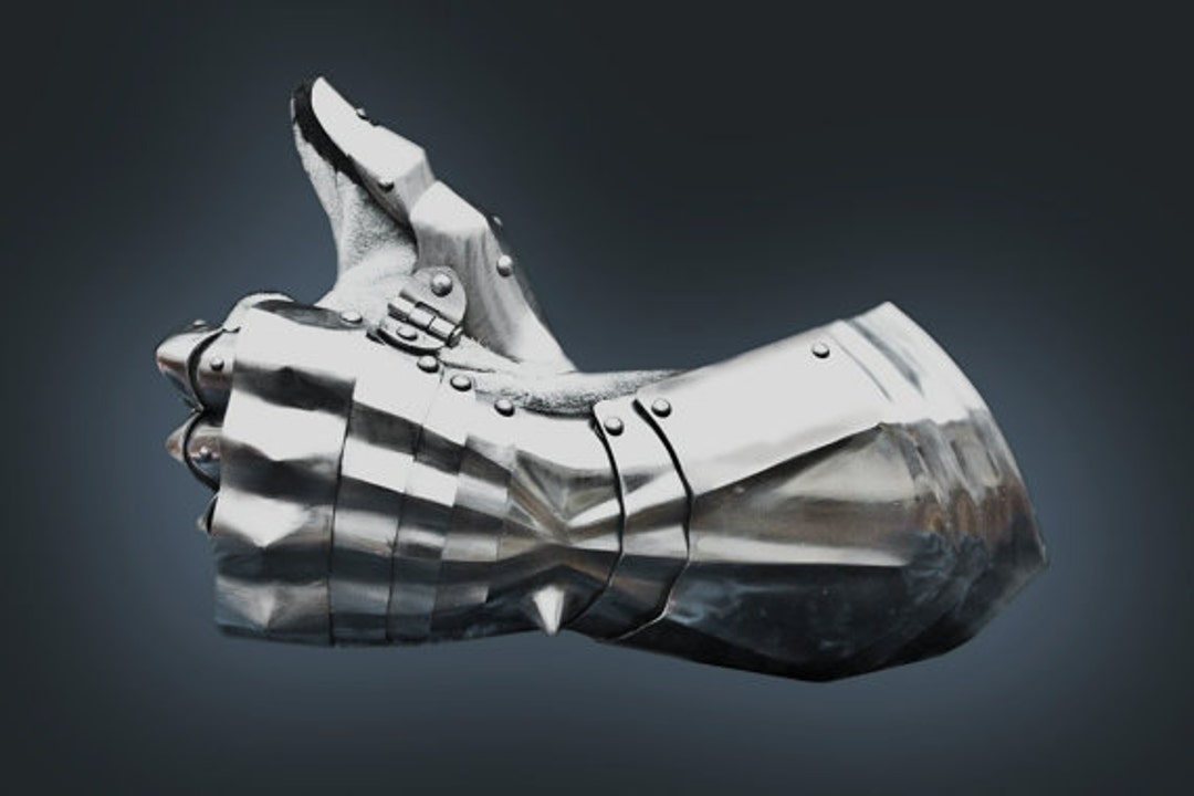 Combat Gauntlets Gothic Style SCA LARP Gothic Armor Fantasy Gauntlets ...