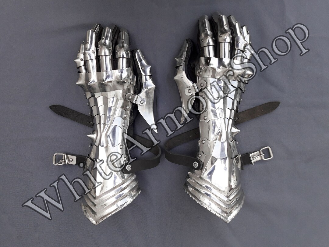 The Gothic Gauntlets Type 2 SCA LARP Gothic Armor Fantasy Gauntlets Sca ...