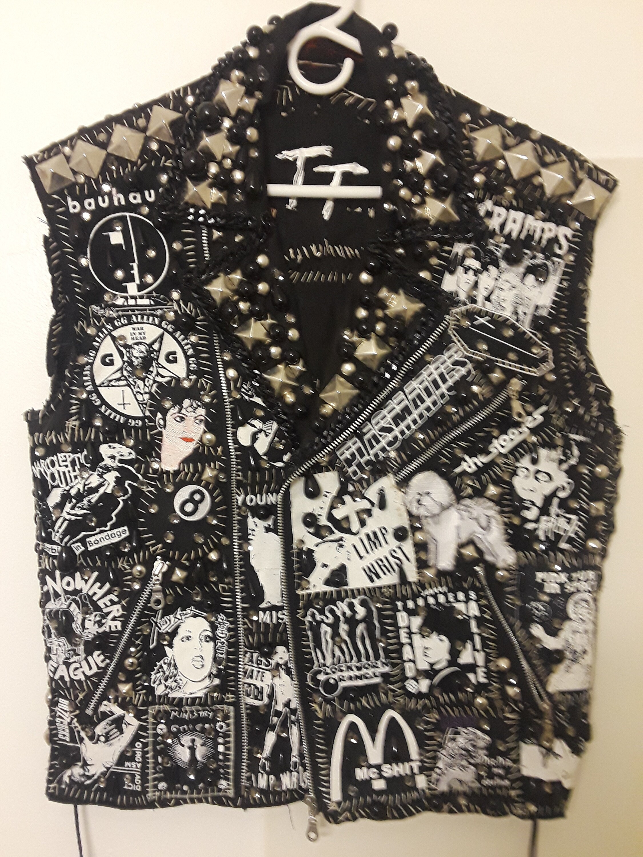 ブラック系,Sファッションなデザイン 古着custom punk vest ベスト メンズブラック系S￥10,944-www.yesilbau.com