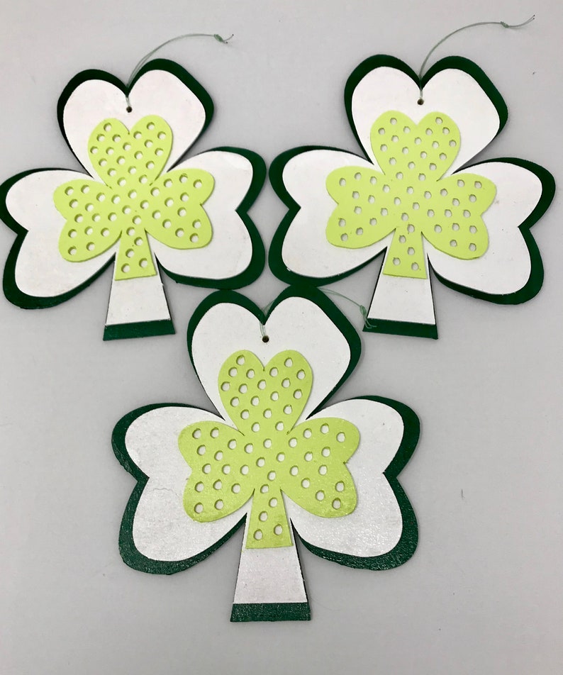 St. Patrick's Day Triple Shamrock Window Decoration - Etsy
