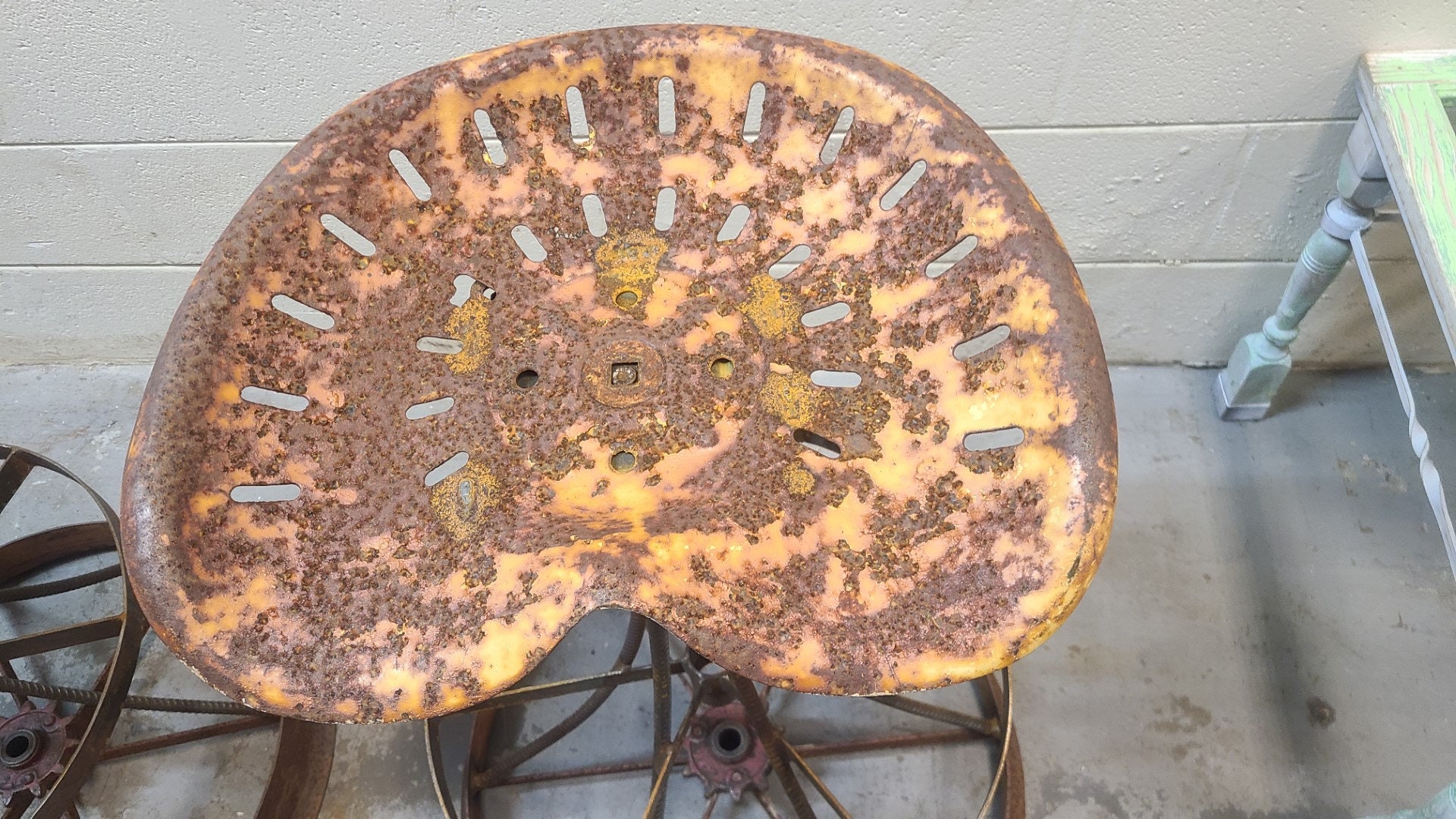 Rustic Farmhouse Tractor Seat Bar Stools Farm Equipment - Etsy