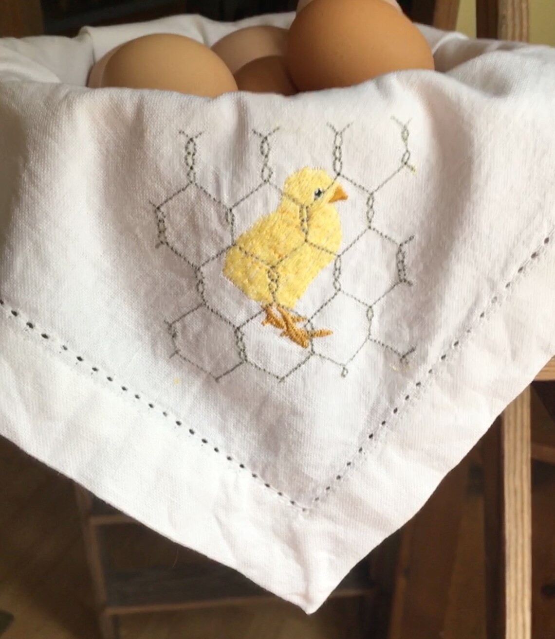 Chicken Wire Embroidery Download 3.134" X 3.118" (79.6 X 79.2 Mm) - Etsy