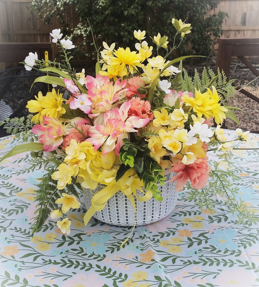 Beautiful Spring Floral Arrangement, Easter, Entryway, Mothers Day ...