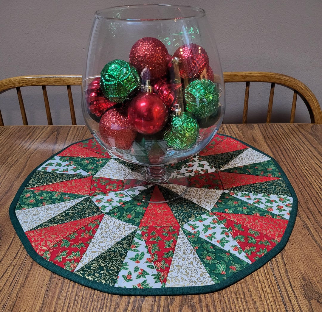 Christmas/winter Handmade 20.5 Inch Round Table Topper,6 Different ...