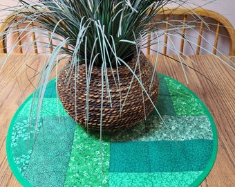 Round Thanksgiving Table Topper, Turkey Pattern Centerpiece, Handmade ...