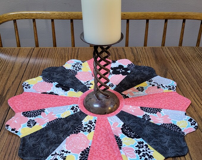 Round Thanksgiving Table Topper, Turkey Pattern Centerpiece, Handmade ...