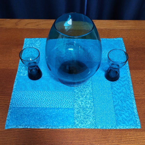 Square Table Topper - Etsy