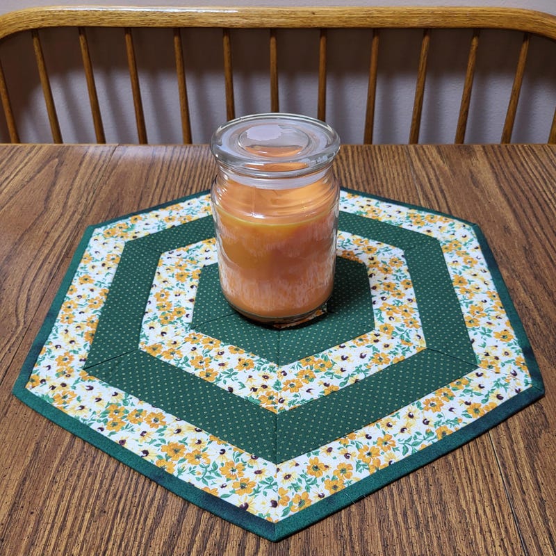 Octagon Table Topper - Etsy