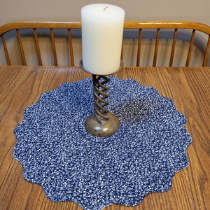 3 Shades of Marbleized Blue Table Topper, Navy, Royal, N Light Blue ...