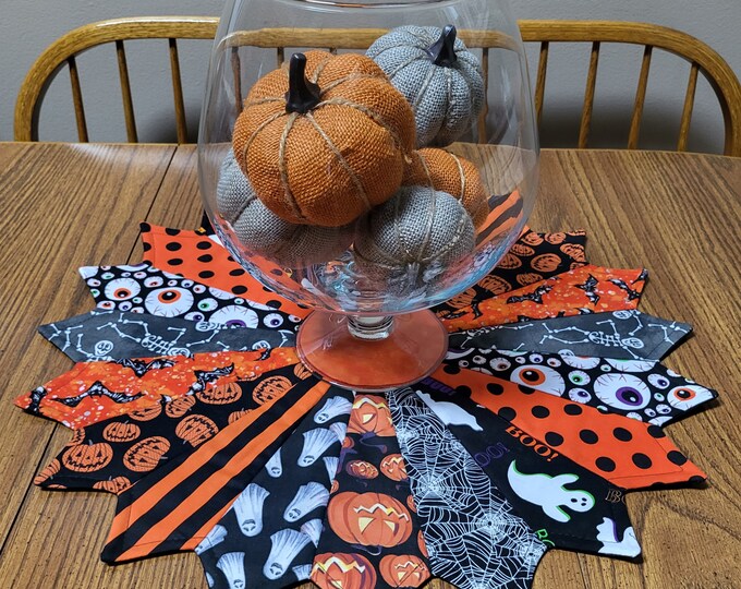 Halloween Theme Handmade 21.5 Round Cotton Quilted Table Topper ...