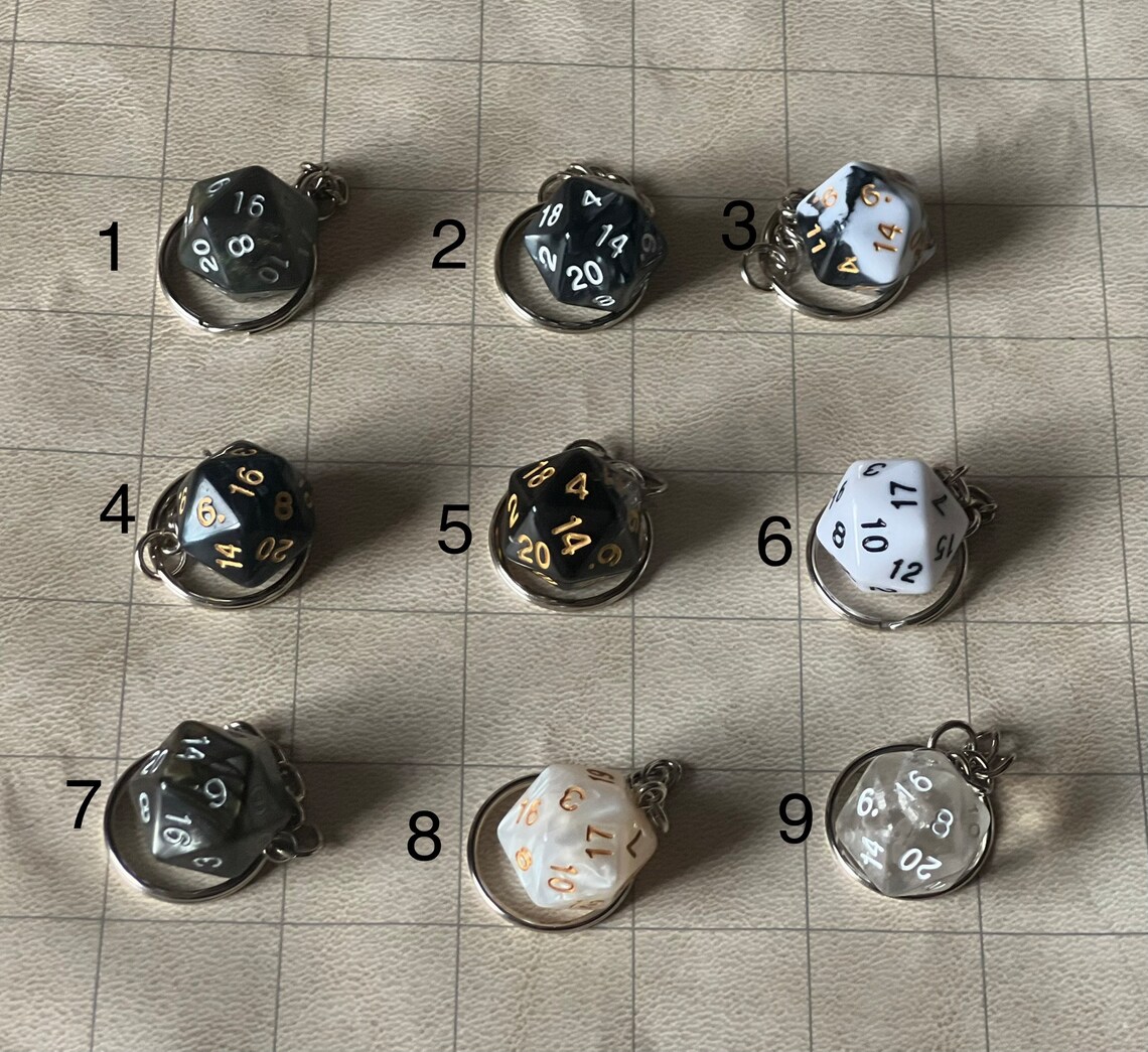 D20 Keychain Handmade DND New Colors Added - Etsy