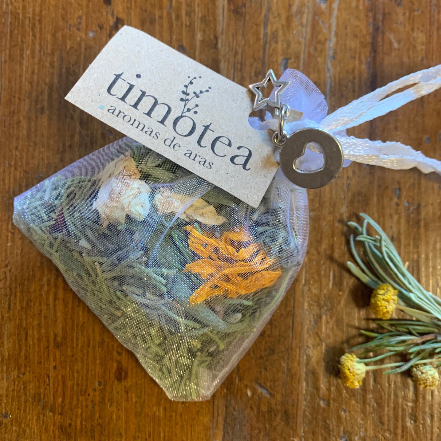 Aromatic Plant Sachet. 100% Natural Air Freshener for Closets and Small ...