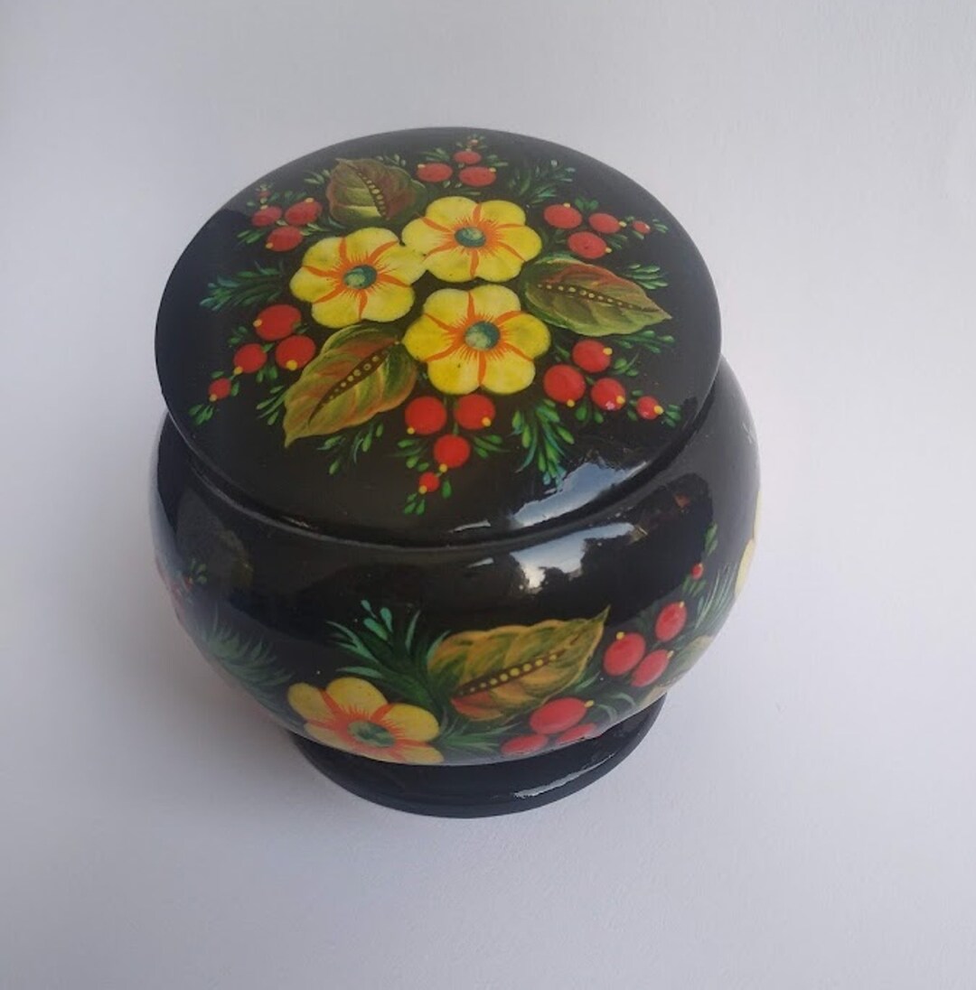 Folk Art Wooden Handmade Box Painted in the Style of Petrykivka Ukraine ... Folk Art Wooden Handmade Box Painted in the Style of Petrykivka Ukraine ...
