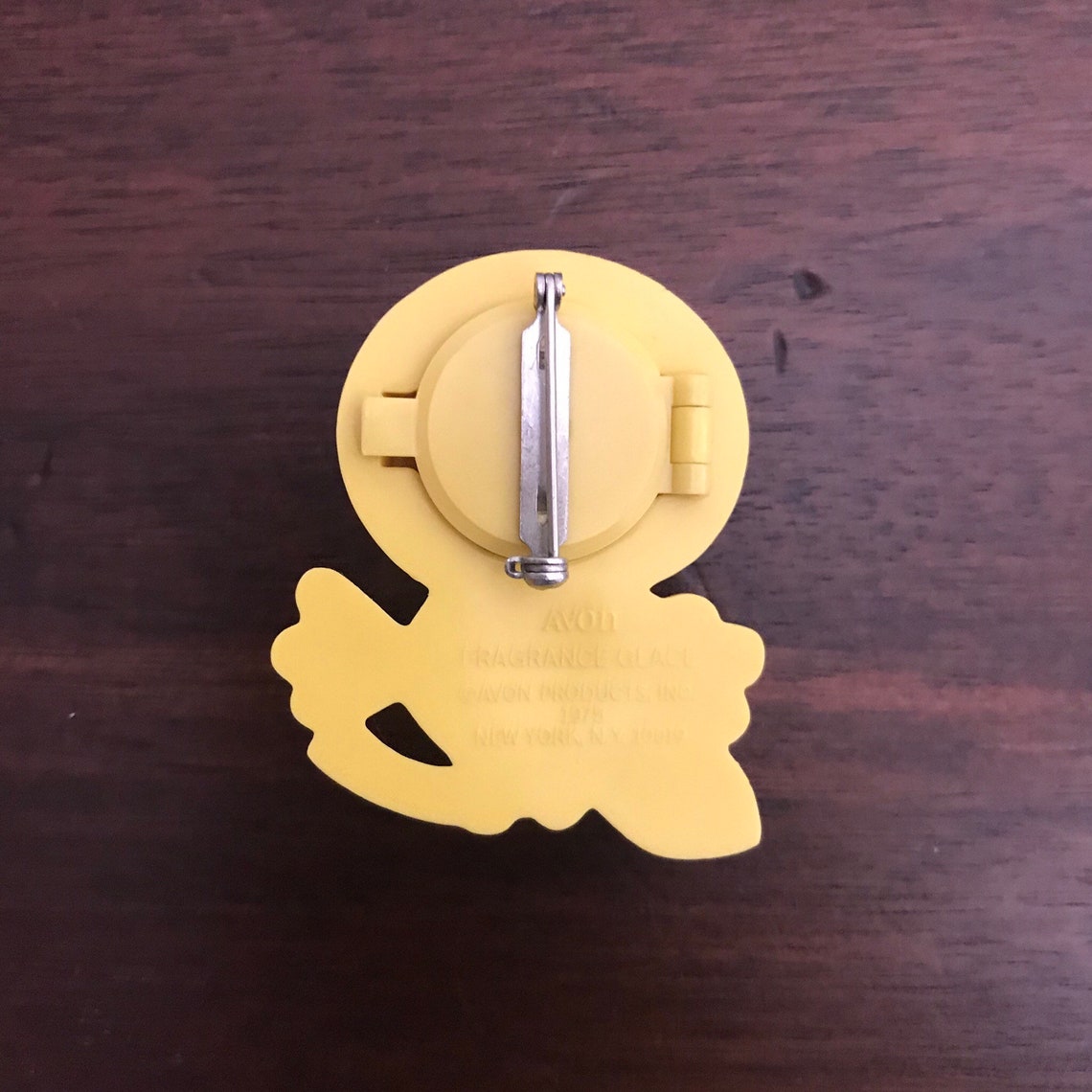 Avon Chicken Little Pin Pal Made in USA c.1975 Spring Chick | Etsy