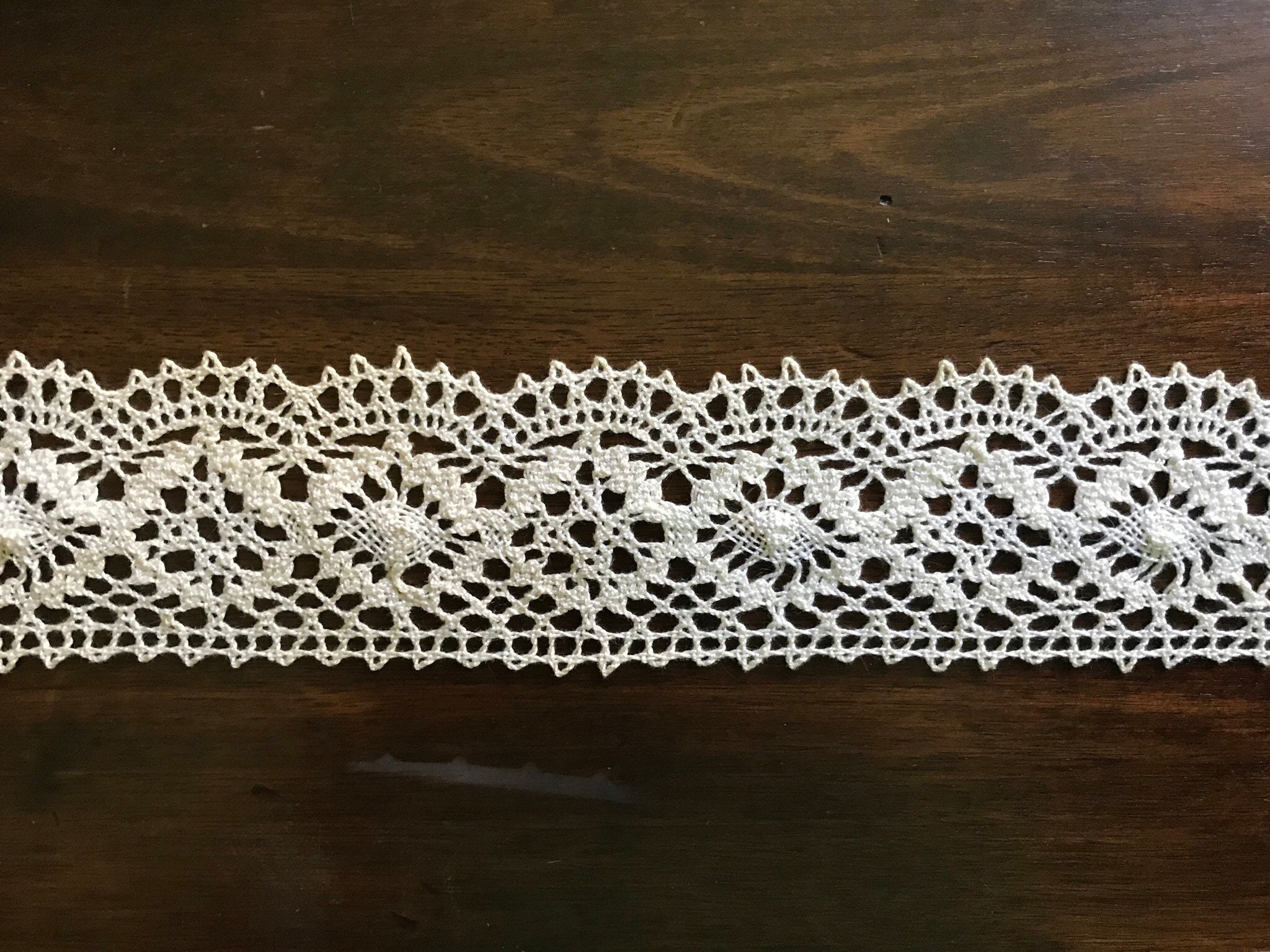 Wide Ivory Lace Scalloped Edge C.1970s, Ecru, Cluny Lace, Vintage ...