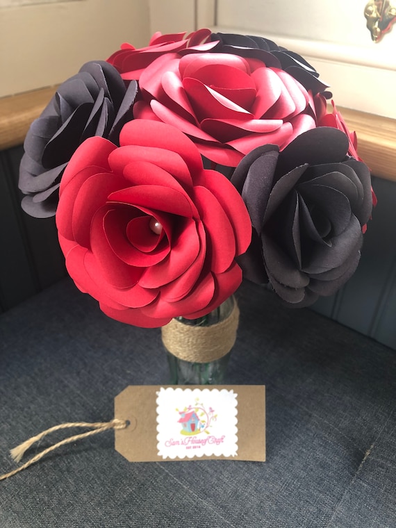 Black and Red Themed Paper Roses X10 Bottle Vase | Etsy