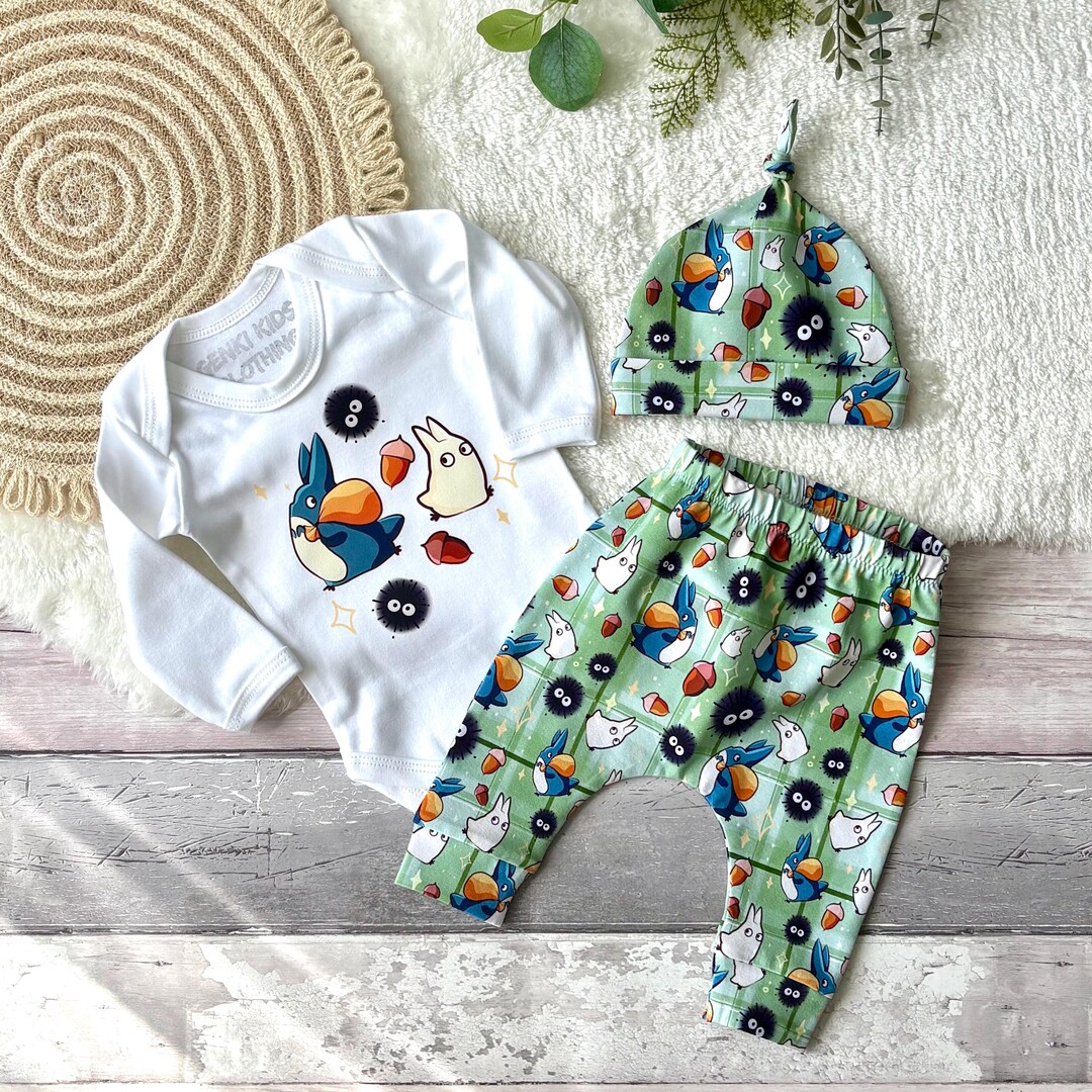 Totoro Minis Baby Gift Set: Soot Sprites Leggings, Bodysuit & Knotted ...