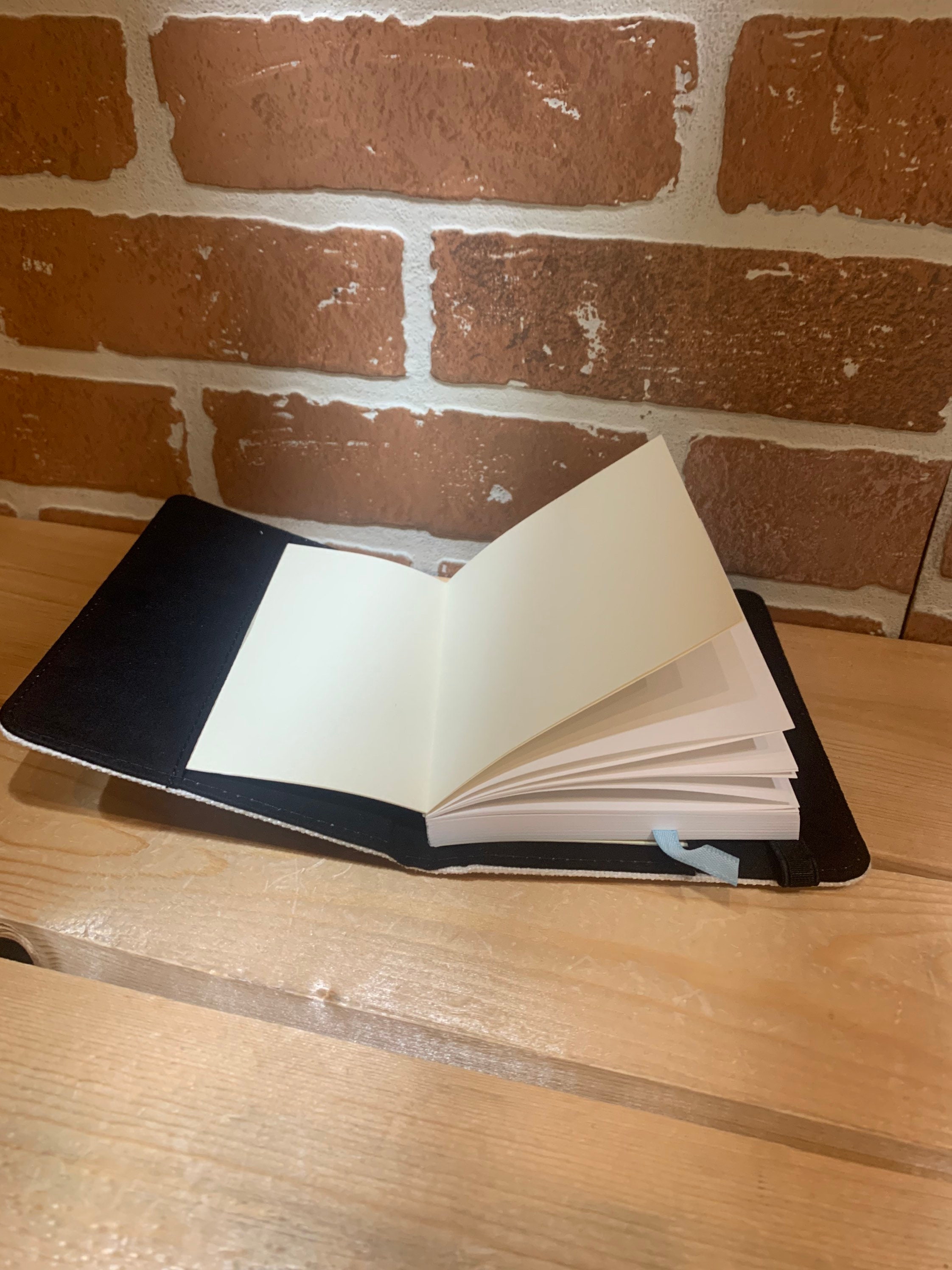 Heartland Amys Family Notebook - Etsy