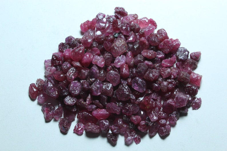 Raw Ruby Rough Stones: Red Ruby Nuggets (6-8mm) - Etsy Canada