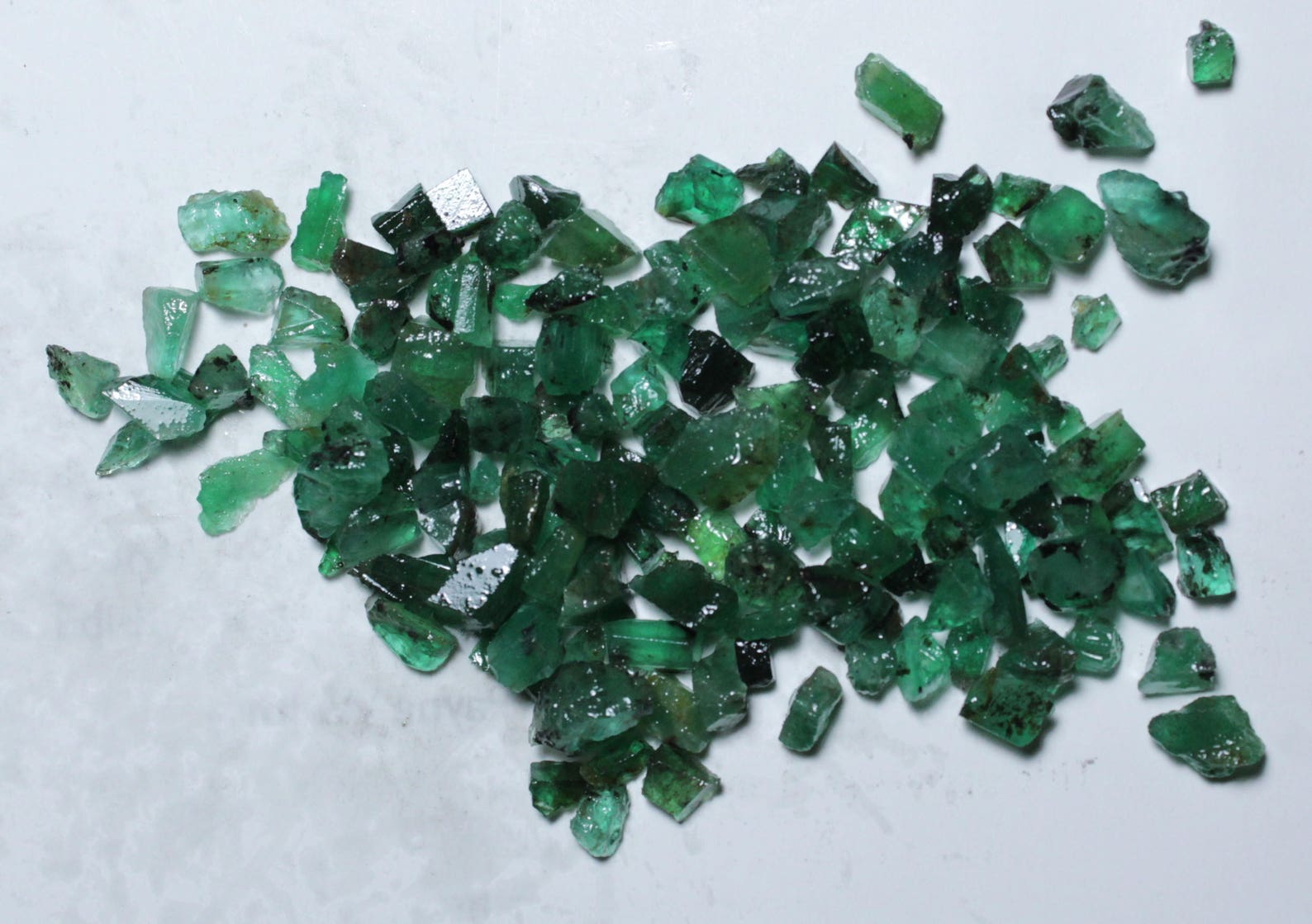 Wholesale Price Natural Zambia Emerald Rough Size 3x4mm_6x8mm | Etsy