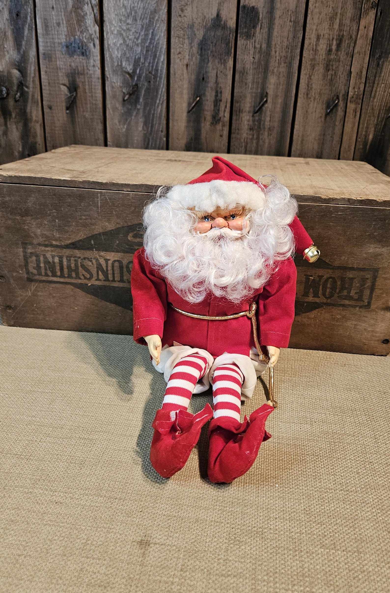 Vintage Santa Shelf Sitter ~ Bendable Legs ~ Knee Hugger Decor ~ Retro ...