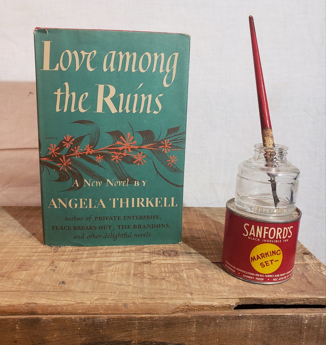 Love Among The Ruins Escrito por Angela Thirkell declaró 1ª Primera Edición Americana Publicado ...