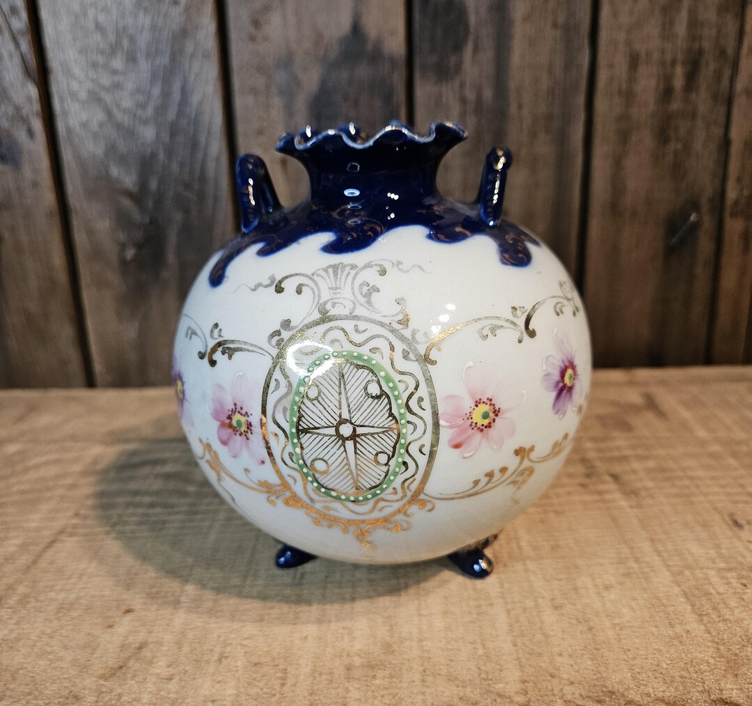 Antique Royal Nippon Hand Painted Footed Ball Vase ~ Gold Moriage ...
