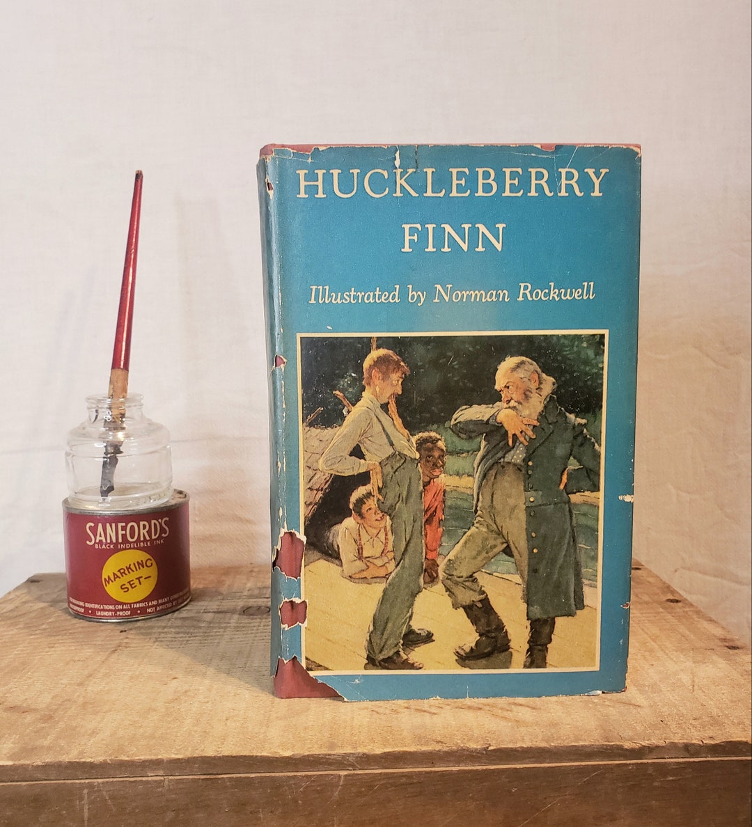 Huckleberry Finn ~ Written by Samuel L. Clemens ~ Illustrated by Norman ...