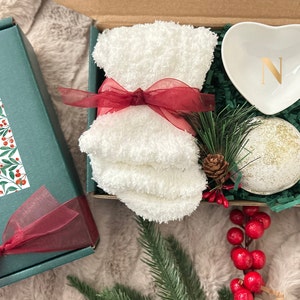 Christmas Gift Hamper for Her/ Coffee Mug and Socks Gift Basket ...