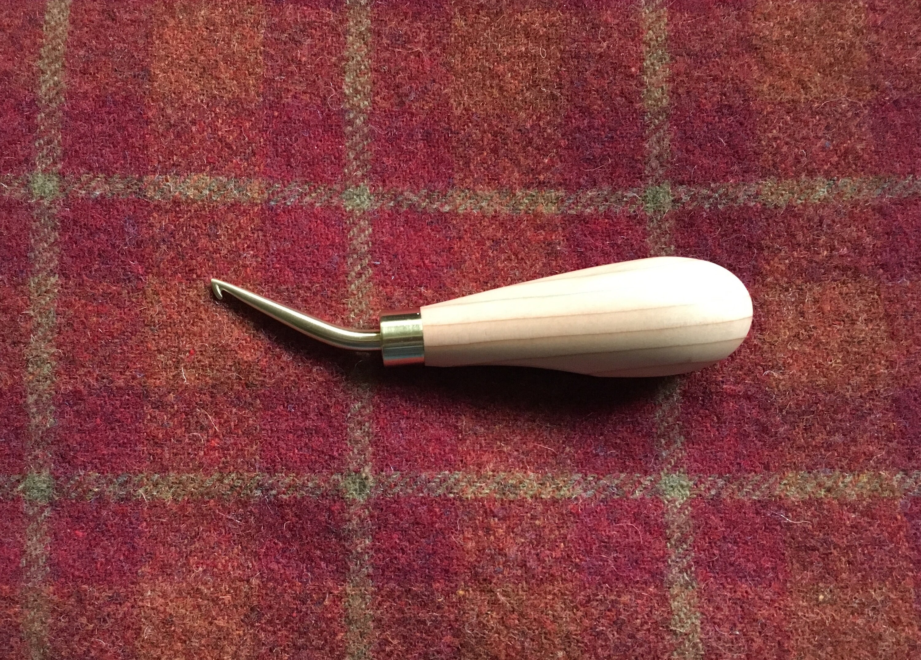 5mm Medium Hartman Hook, Ergo Handle, Short Shank Bent