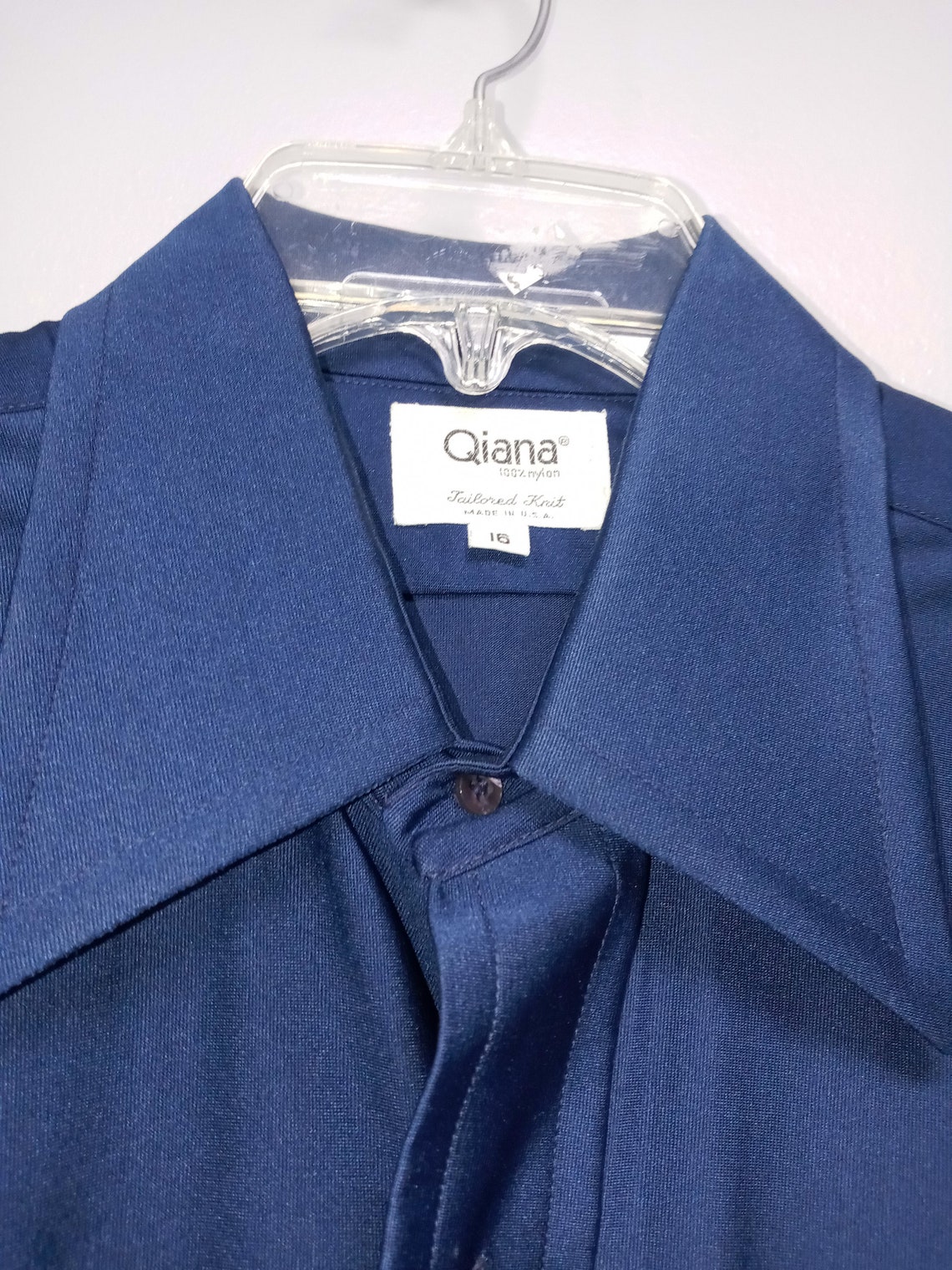 Vintage 70's Classic Mens Short Sleeve Shirt by QIANA | Etsy