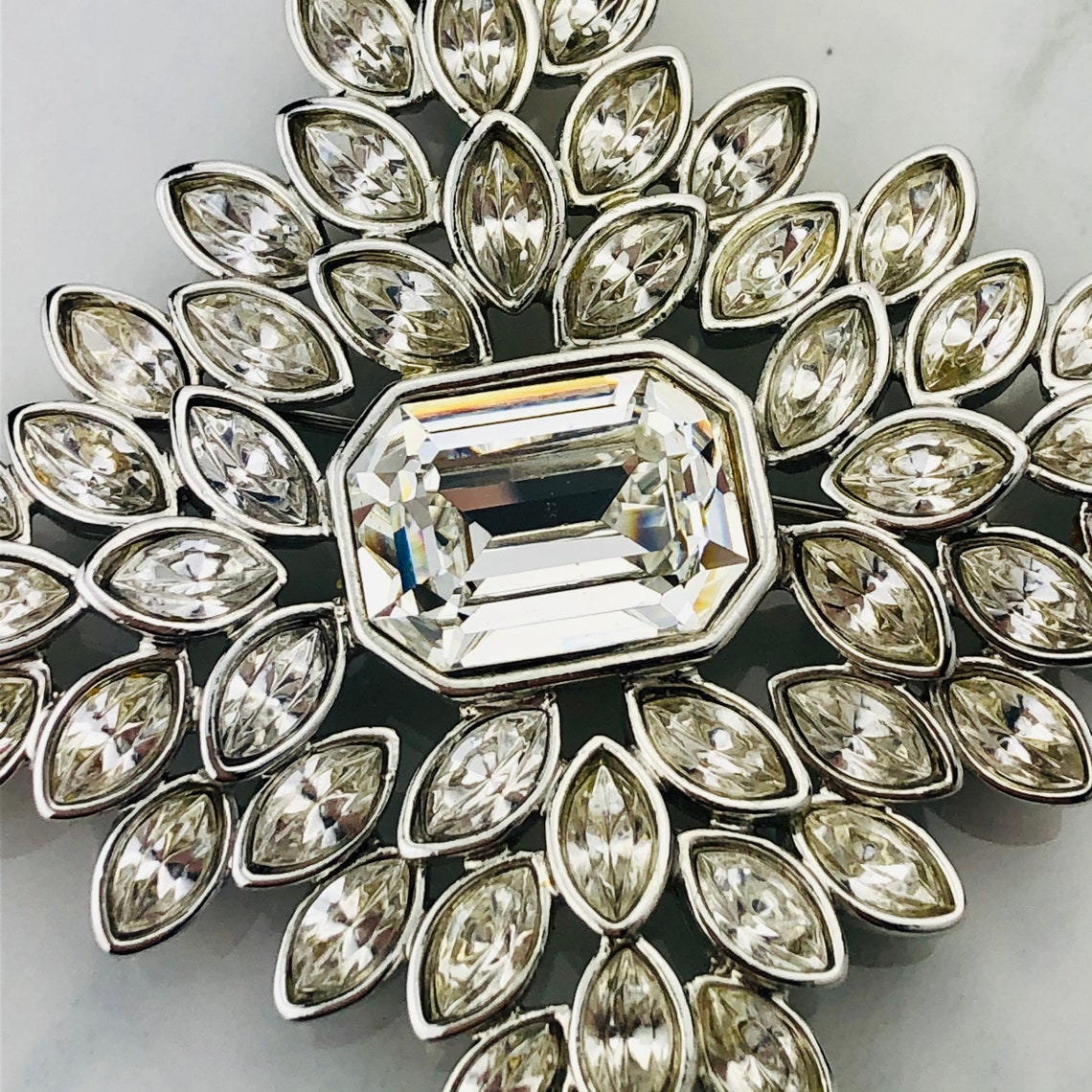 Chameau Et Chameau Kenneth Jay Lane KJL Vintage 90s Cruciform Star ...