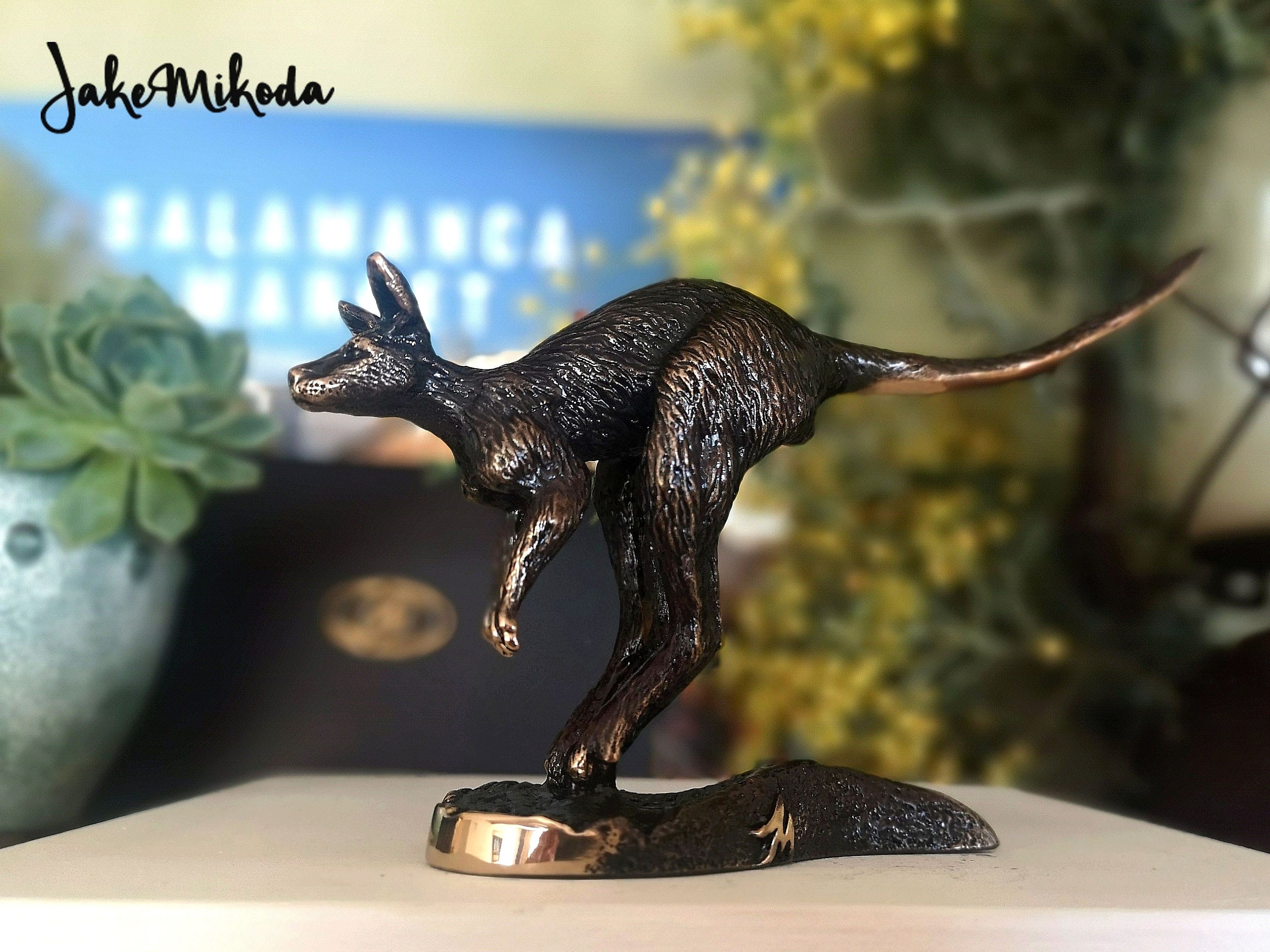 FLYING KANGAROO Bronze Sculpture Australian Animals - Etsy